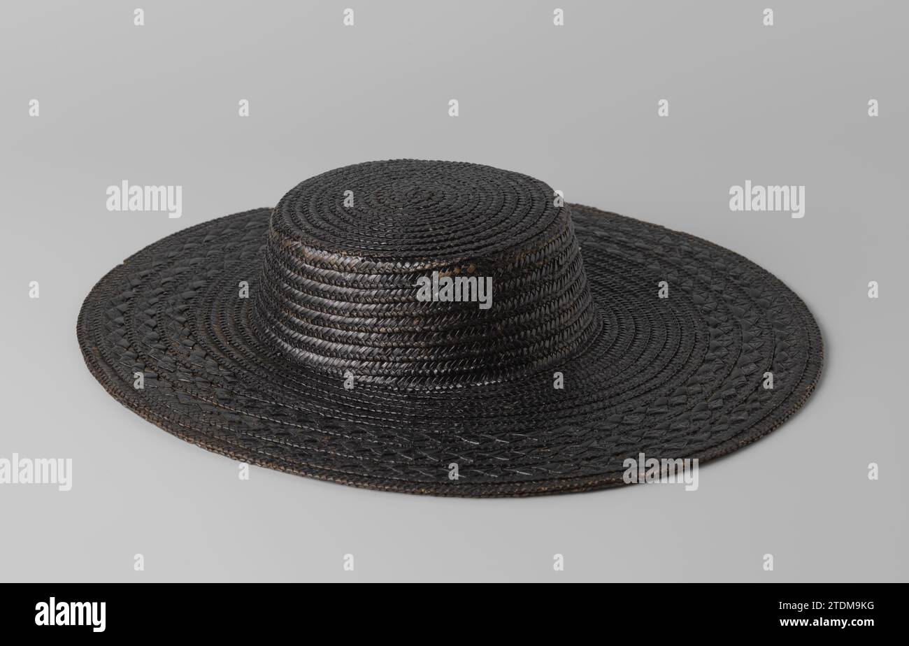 Stohoed of shiny black straw tire, anonymous, c. 1915 Straw hat made of ...