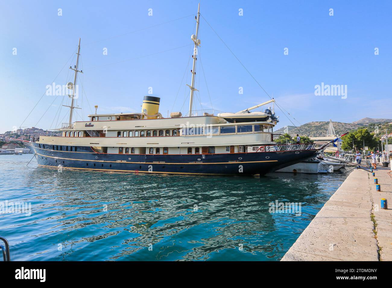 The luxury yacht minicruiser MY Casablanca in Croatia (Barbara Cruising ...