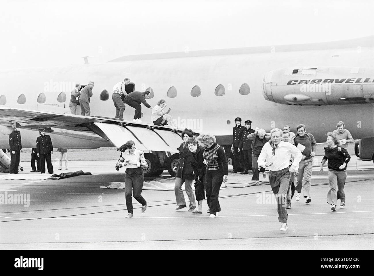 Alarm exercise Fire Department and G.G.D. Schiphol., Exercise, Schiphol ...