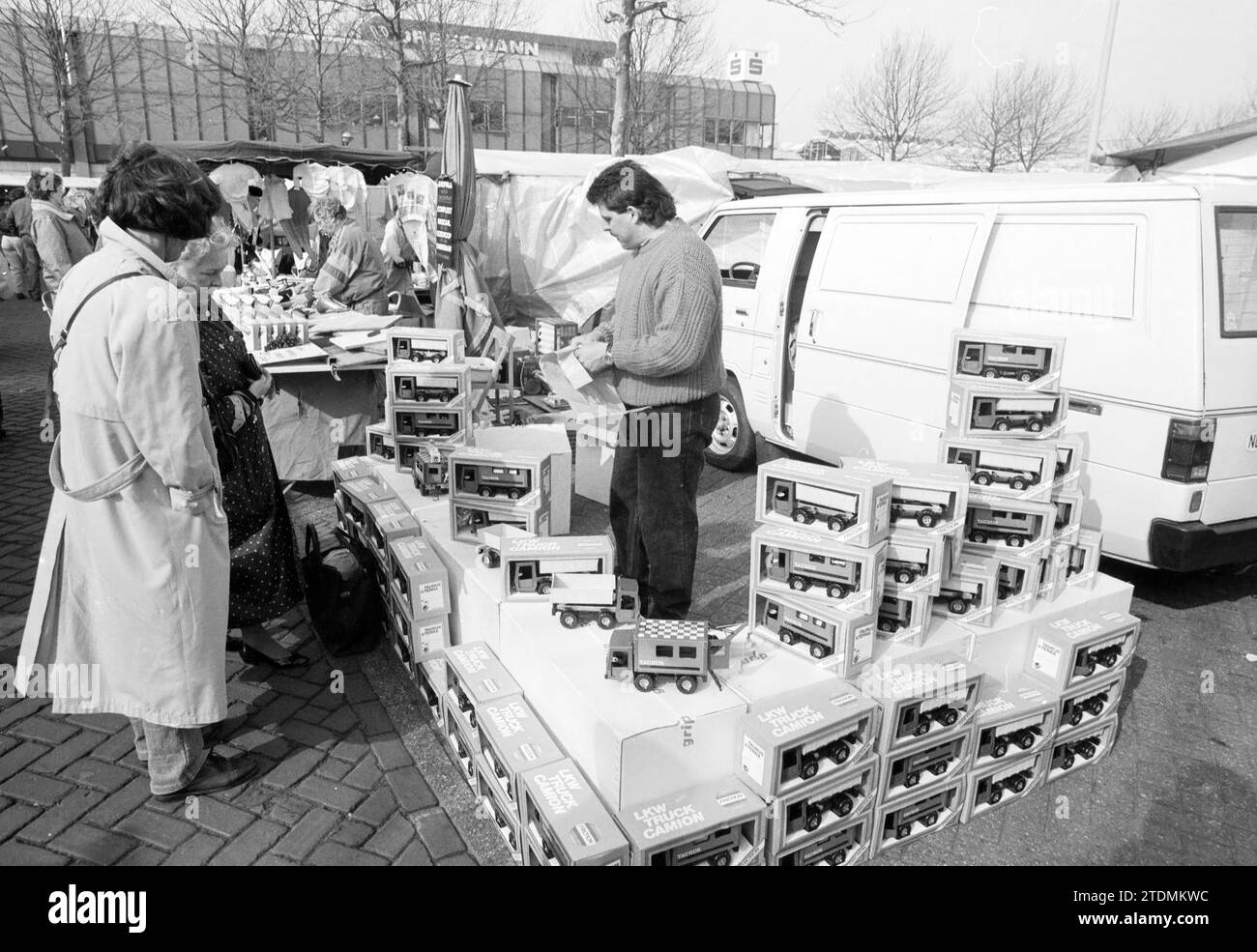 Stand worker blom hi-res stock photography and images - Alamy