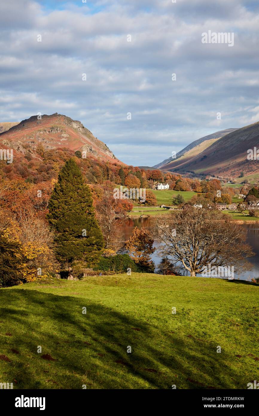 Grasmere lake surrounds in autumn Stock Photo - Alamy