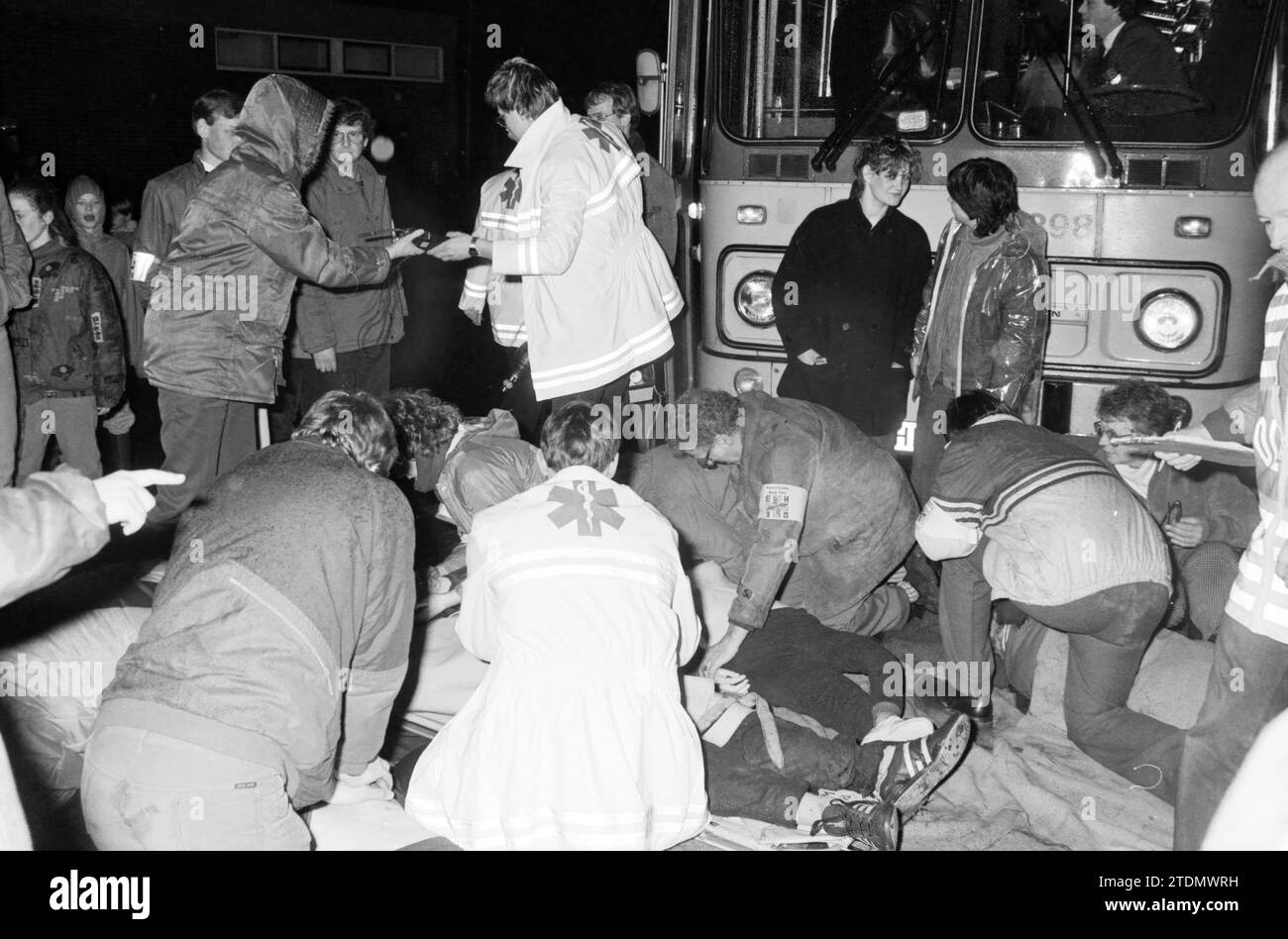 First aid exercise with Hoofddorp police, first aid, Hoofddorp, The ...