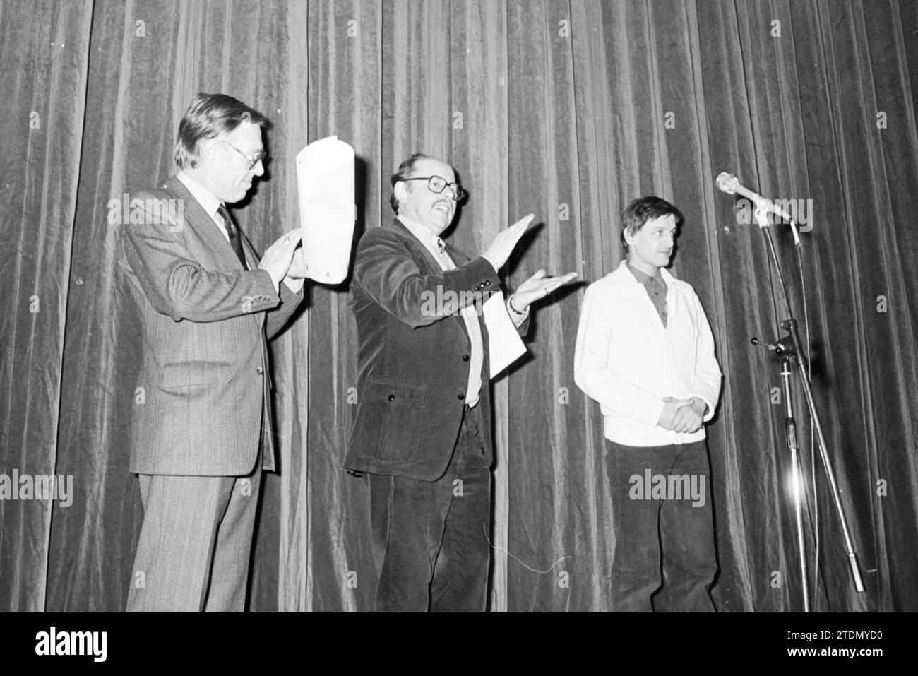 Puppetry competition hi-res stock photography and images - Alamy