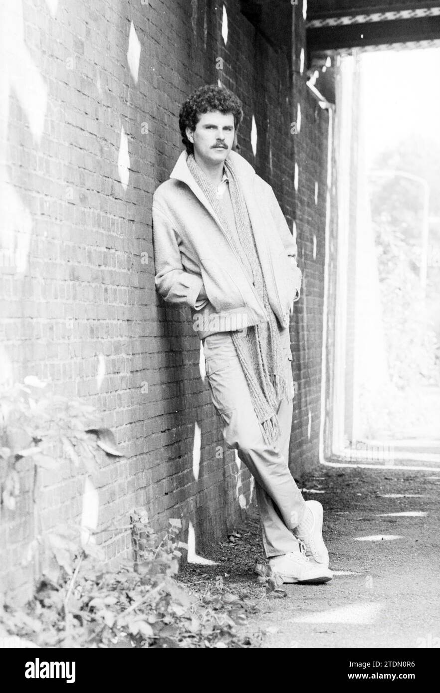 Portraits Robert Long, Robert Long, 04-03-1977','08-04-1980','03-10 ...