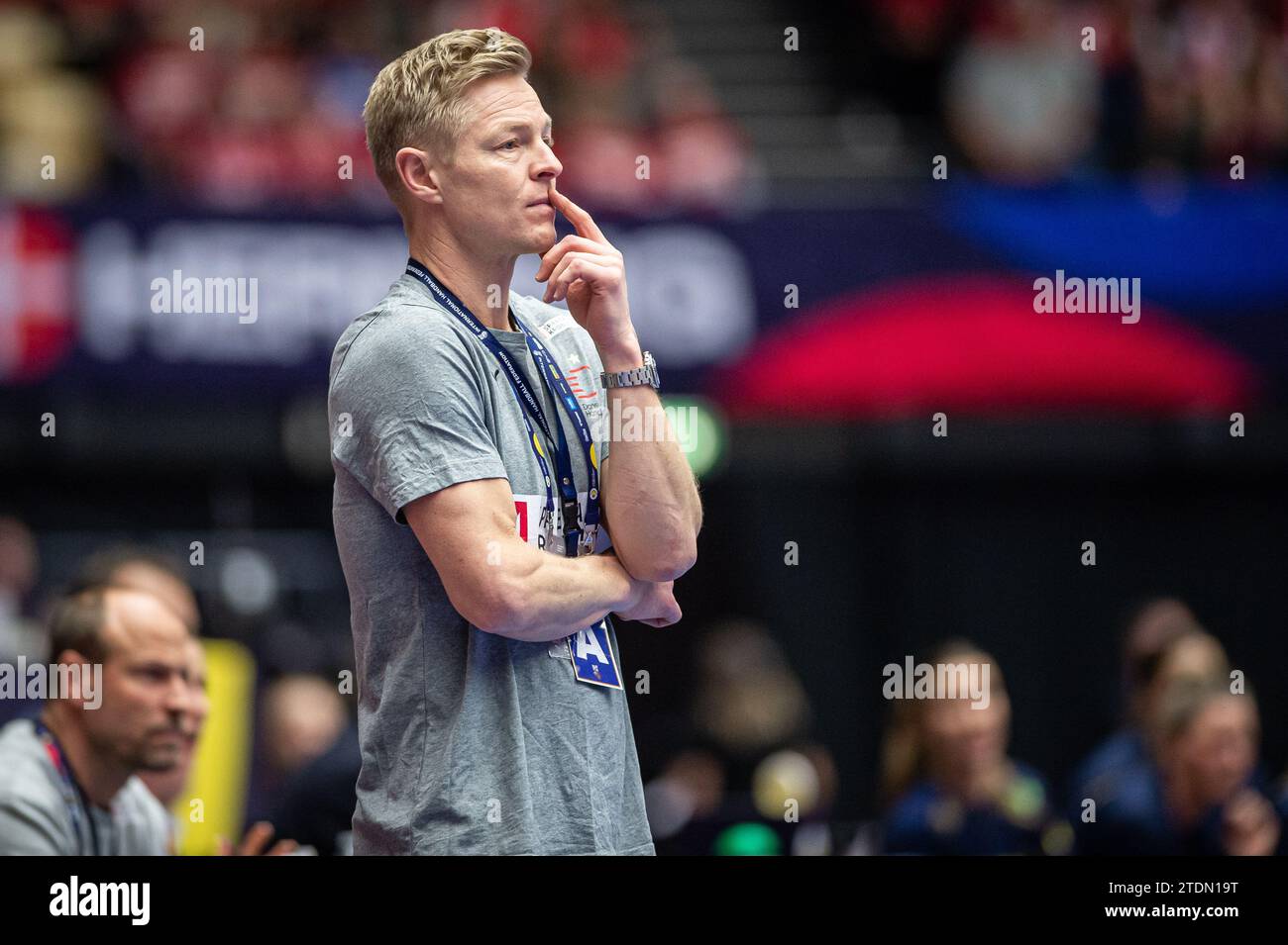 Herning, Denmark. 17th, December 2023. Head coach Jesper Jensen of ...