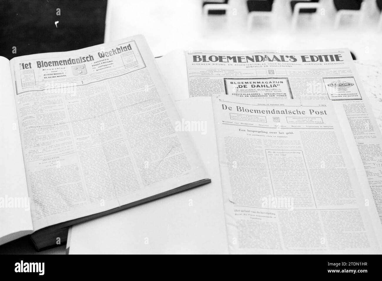 Three old Bloemendaal newspapers, 19-02-1992, Whizgle News from the Past, Tailored for the ...