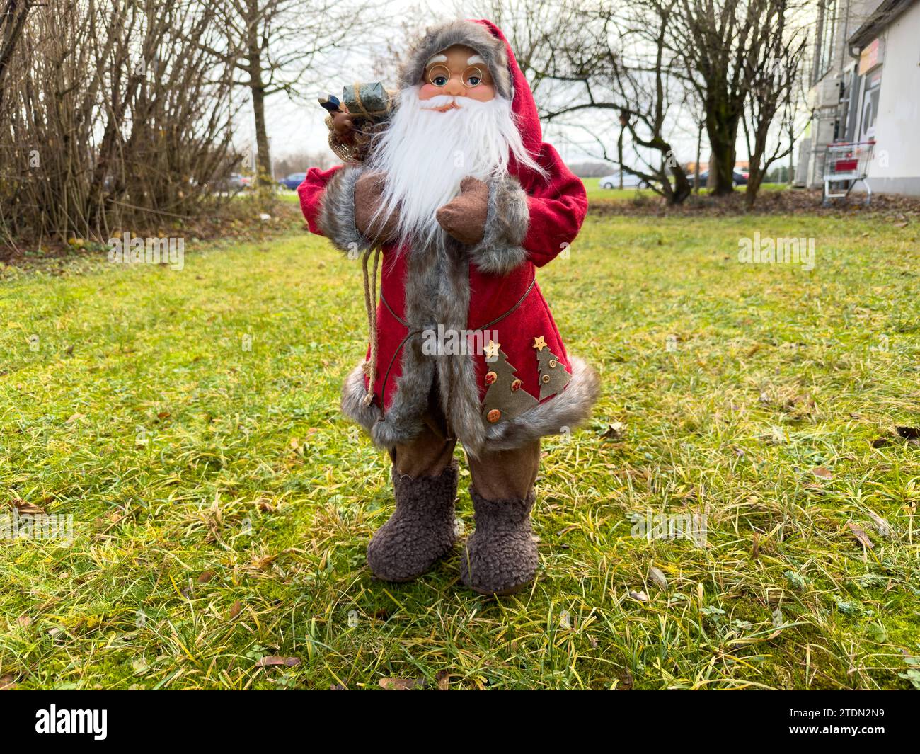 Nikolaus figur hi-res stock photography and images - Alamy