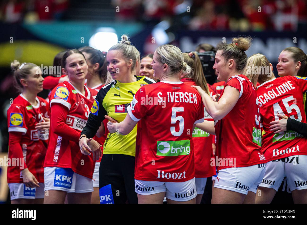 Herning, Denmark. 17th, December 2023. Sarah Iversen (5) of Denmark ...