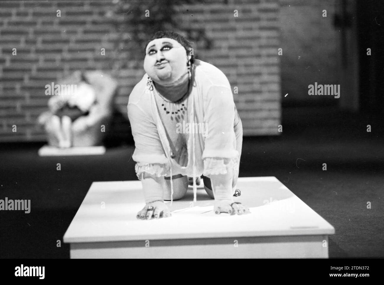 Puppet exhibition Hoofddorp town hall, Puppets, puppet shows, puppet ...