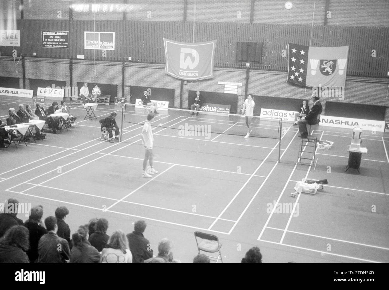 Badminton match, 00-03-1989, Whizgle News from the Past, Tailored for ...