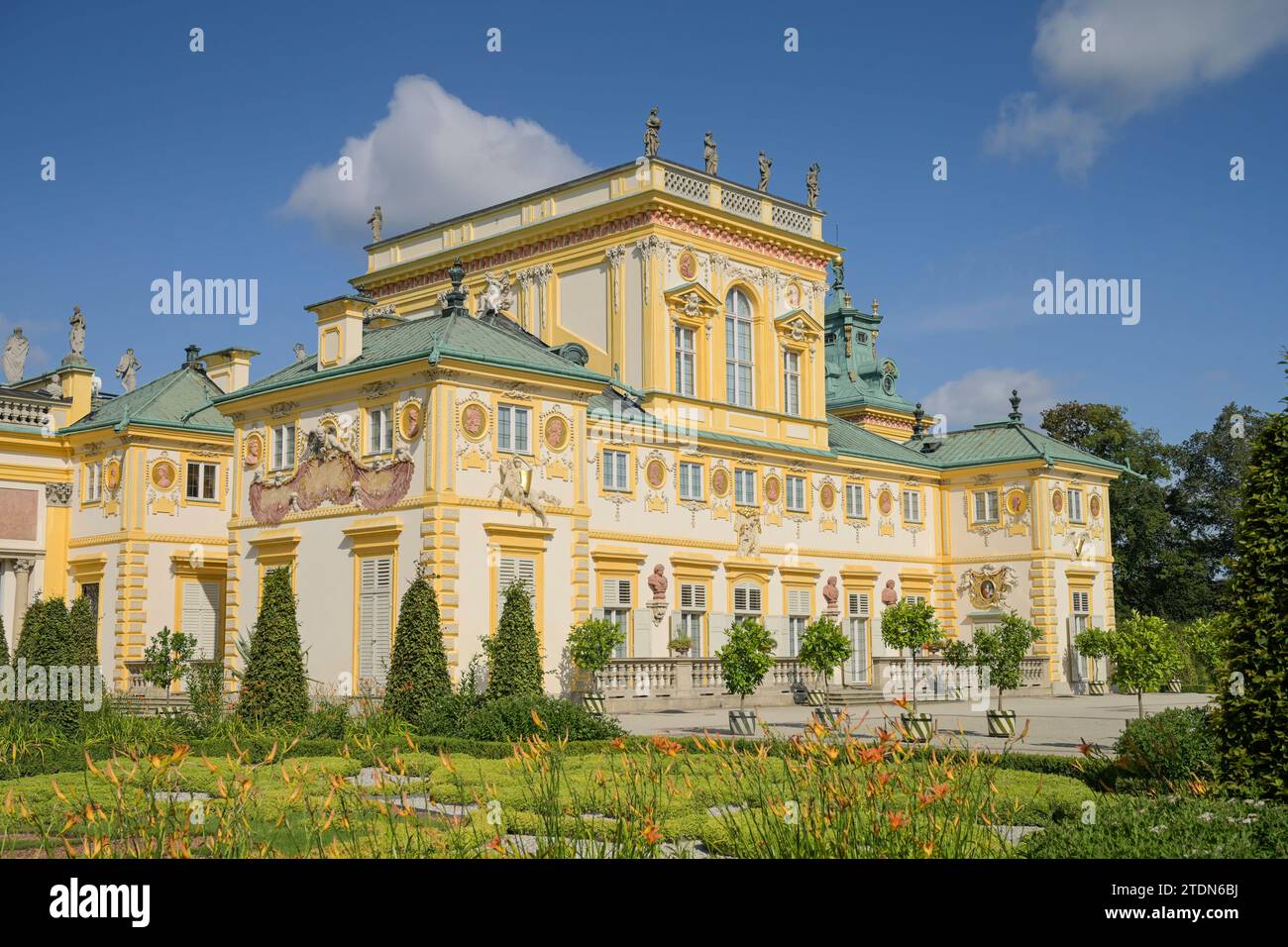 Schloss wilanow hi-res stock photography and images - Alamy