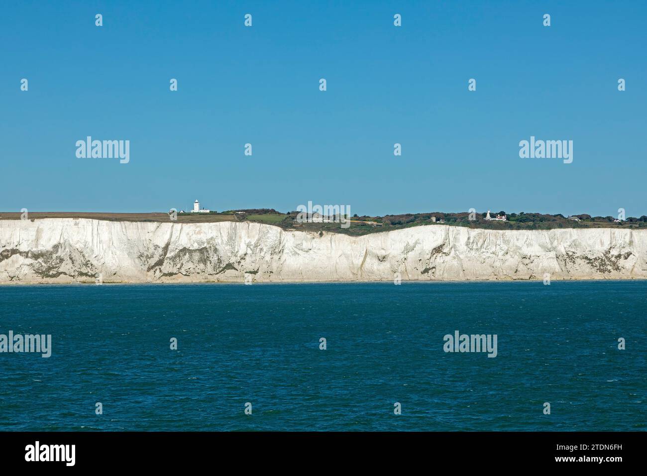 Dover white cliffs leuchtturm hi-res stock photography and images - Alamy