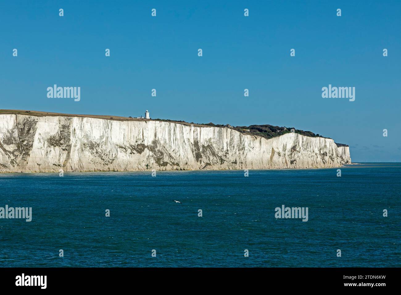 Dover white cliffs leuchtturm hi-res stock photography and images - Alamy