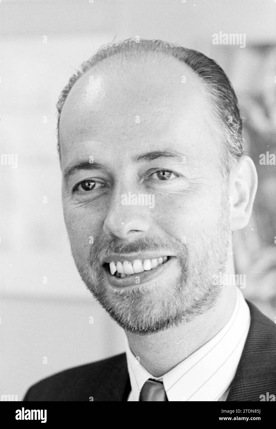 Tom dawning hi-res stock photography and images - Alamy