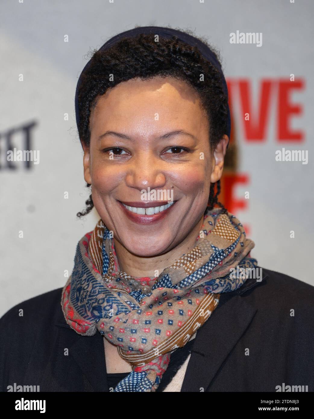 Sosanya hi-res stock photography and images - Alamy