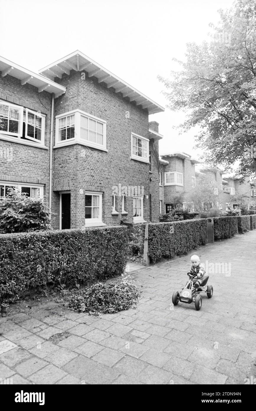 Neighborhood in view: Zijlstraat and surrounding areas 2, Districts, Haarlem, The Netherlands ...