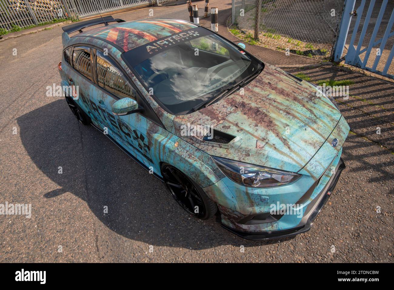 Mk3 Ford Focus RS performance car, modified and wrapped by Airtek Stock ...