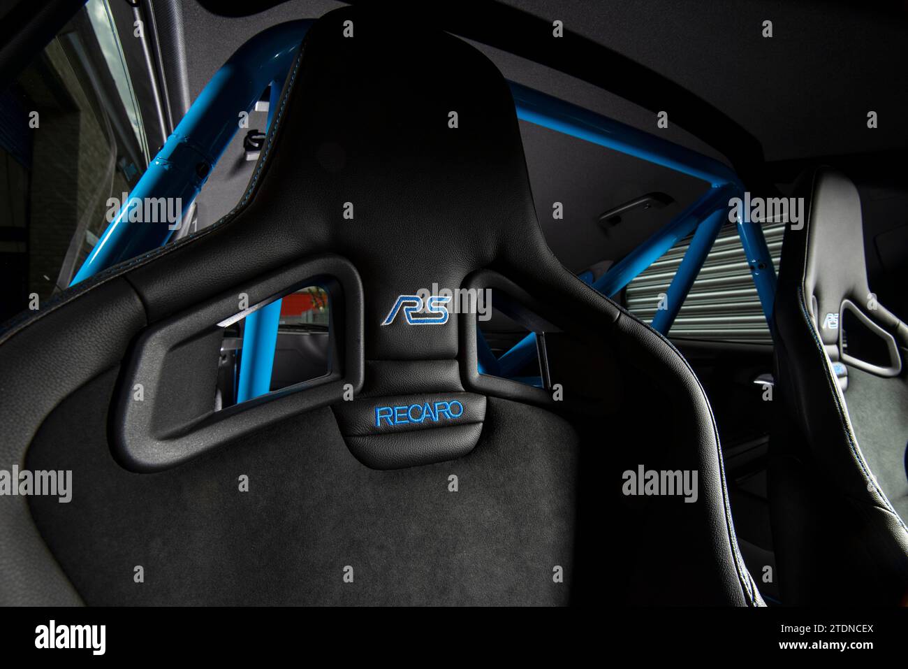 Mk3 Ford Focus RS performance car, modified and wrapped by Airtek Stock ...