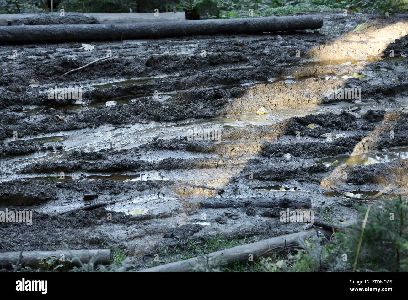 Rain water in tractor tracks hi-res stock photography and images - Alamy