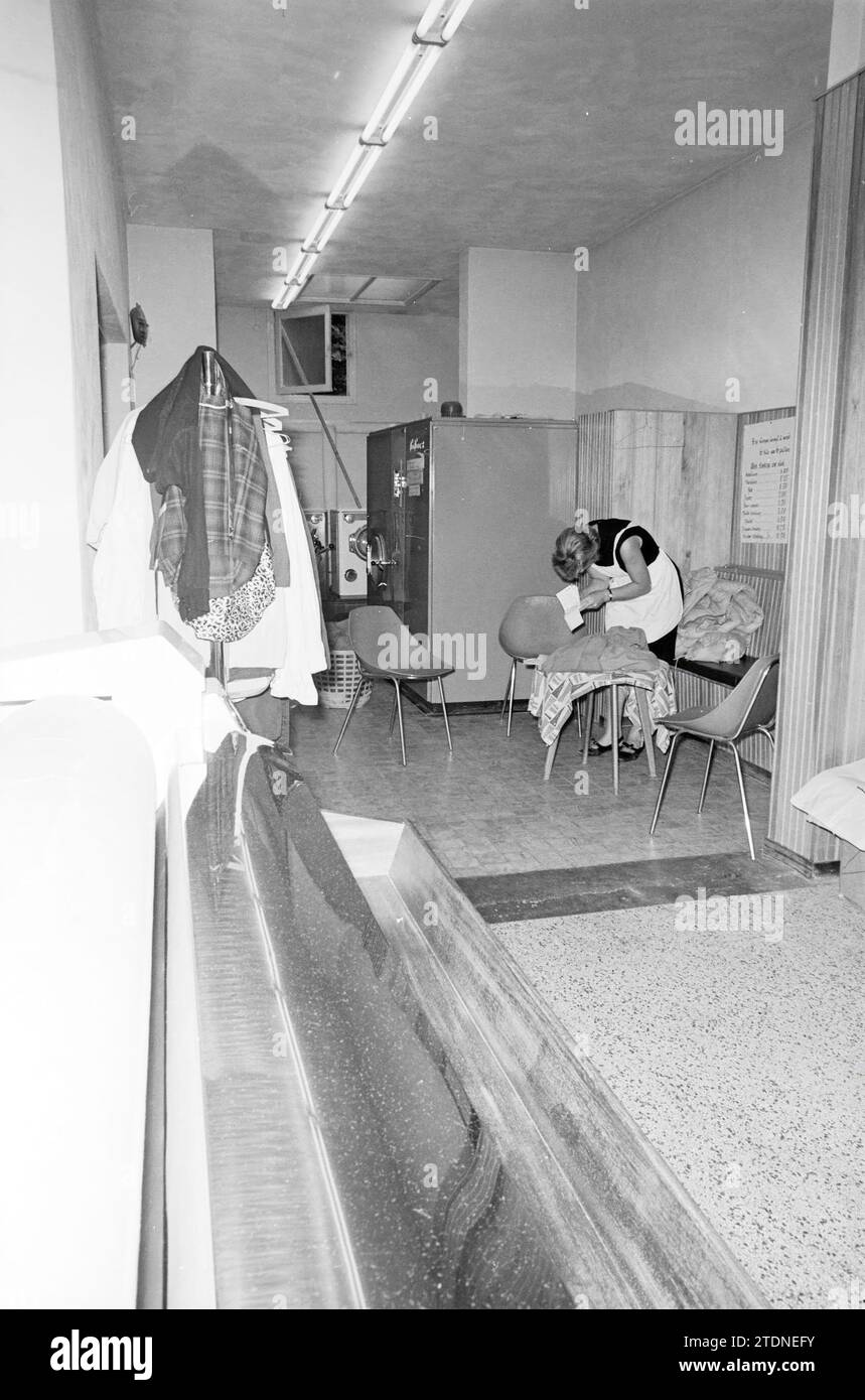 Historical dry cleaners hi-res stock photography and images - Alamy