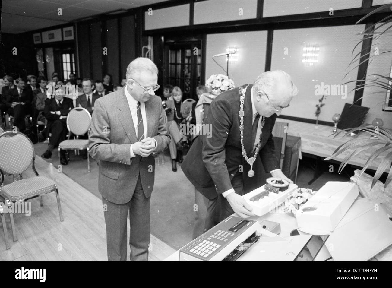 Bill van de zalm hi-res stock photography and images - Alamy