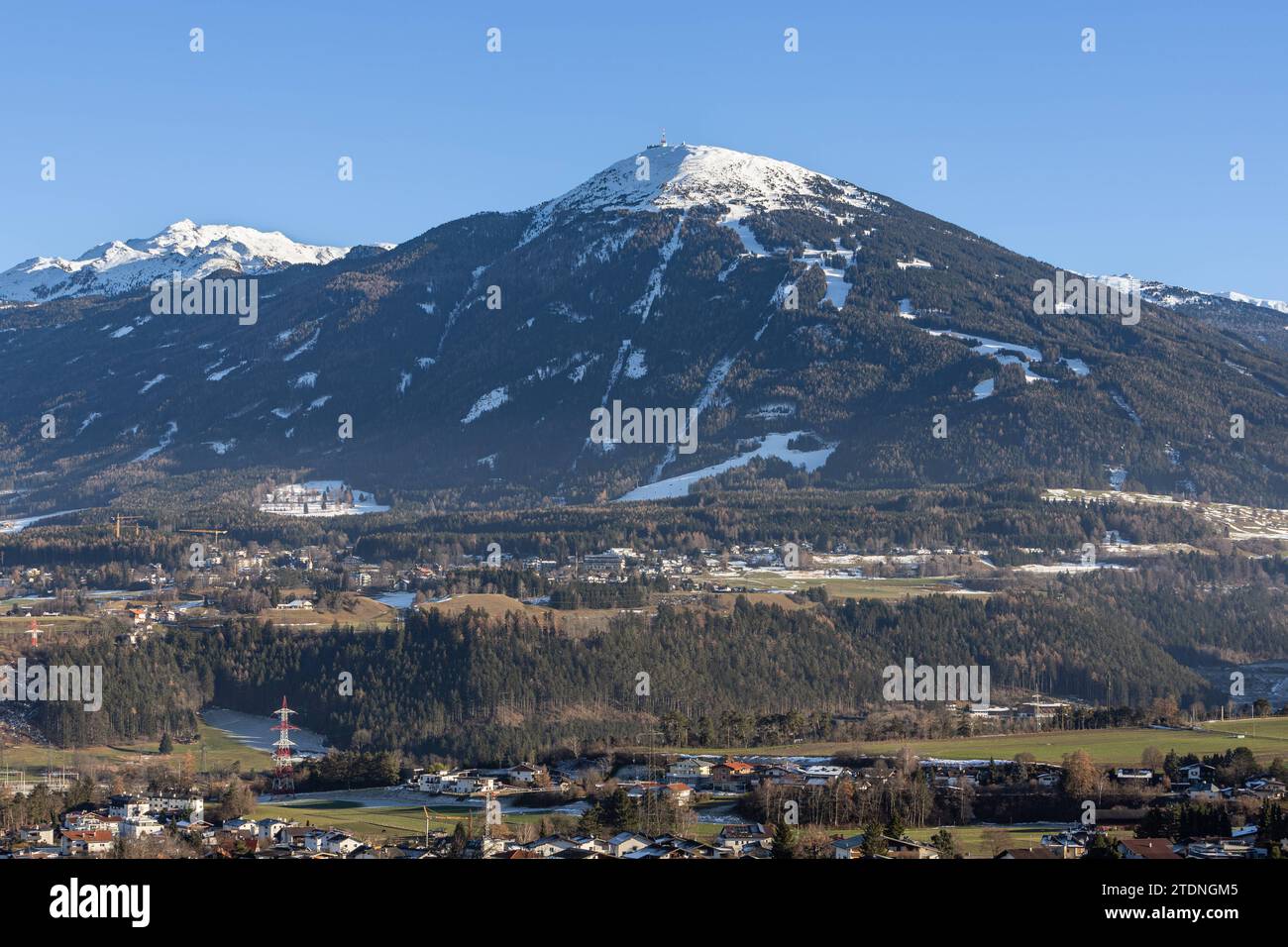 18.12.2023 / Gipfel Patscherkofel mit Sendeanlage im Winter, Igls ...