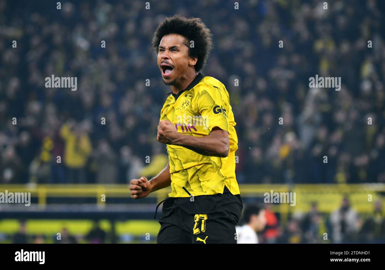 Champions League, Signal Iduna Park Dortmund: Borussia Dortmund vs ...