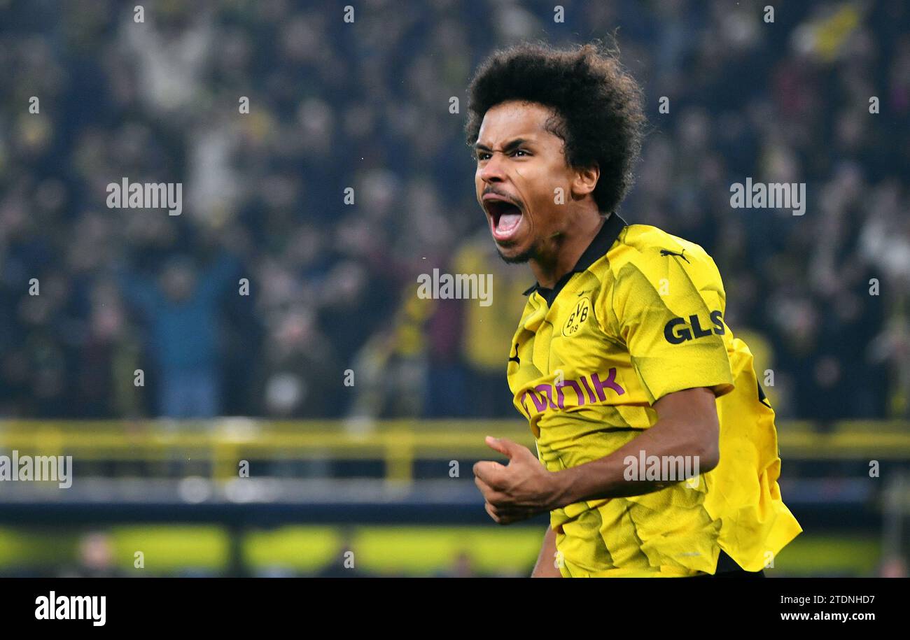 Champions League, Signal Iduna Park Dortmund: Borussia Dortmund vs ...