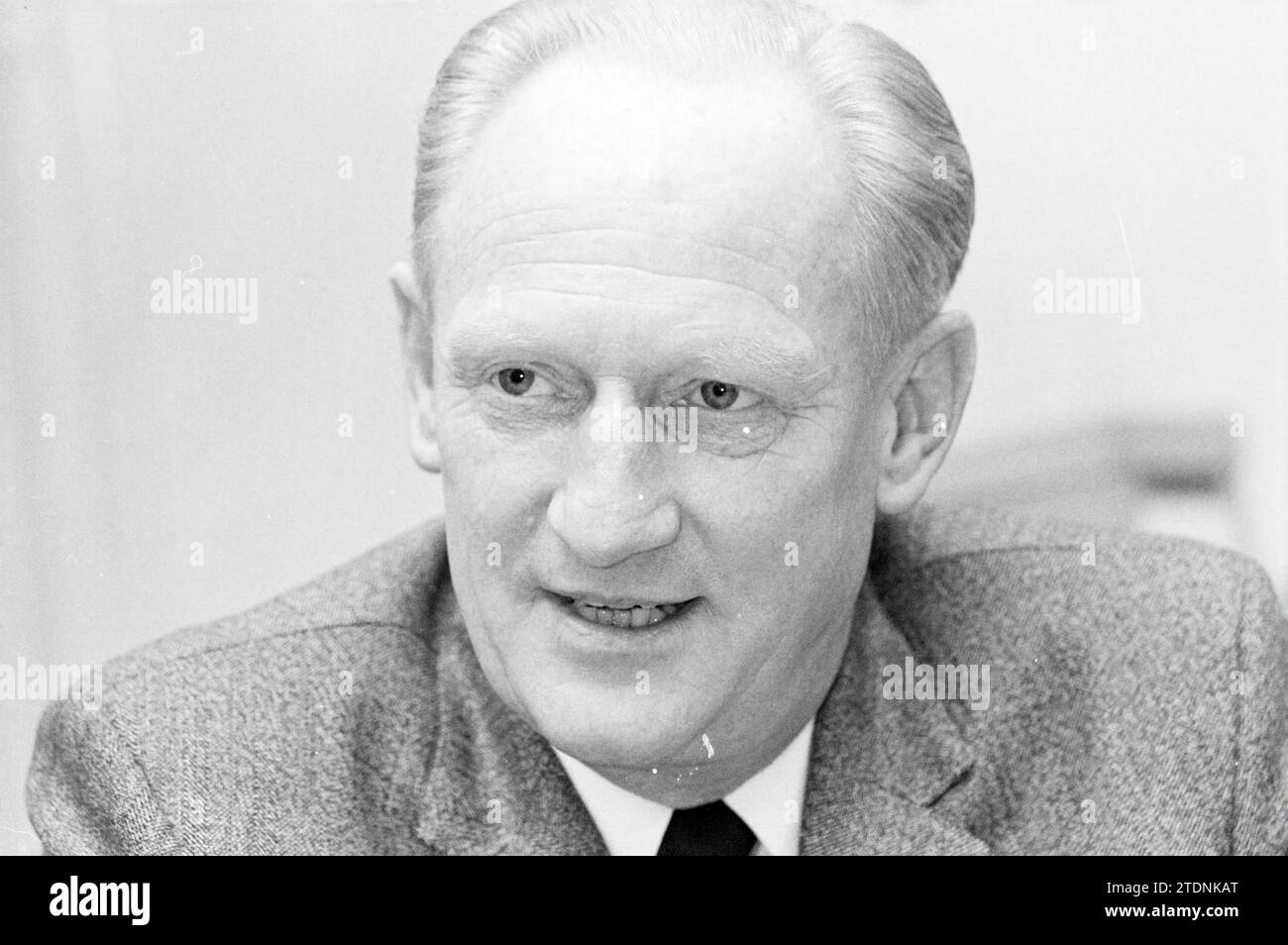 Portrait Mr. Franks, Portraits, 04-12-1970, Whizgle News from the Past ...