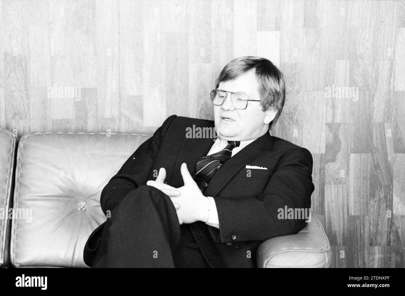 Mr. Steenbergen, director + founder Kwantumhallen, A'dam, People, Shops ...