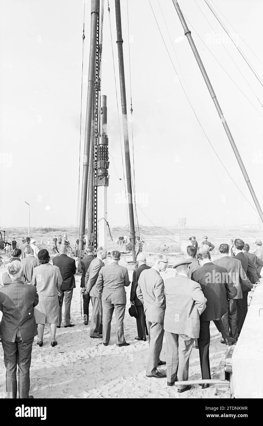 Driving the first pile for a project, Whizgle News from the Past ...