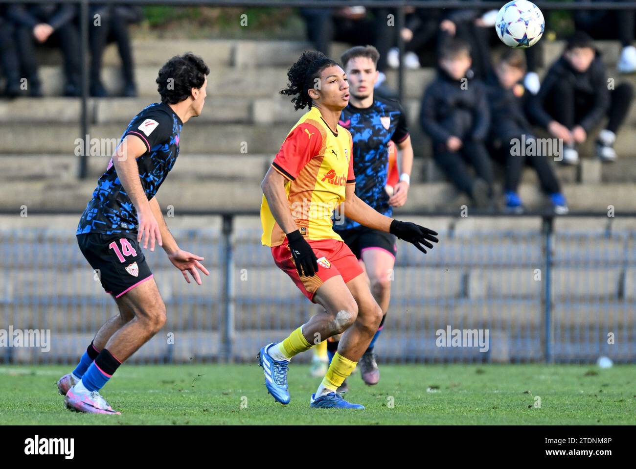 Ismaelo Ganiou (5) of RC Lens pictured with Emilio Benitez (14) of ...