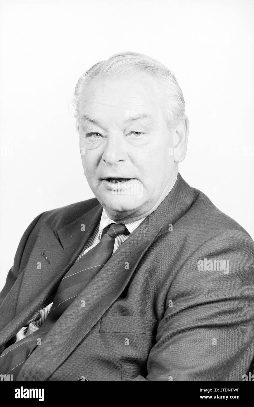 Mr nelis hi-res stock photography and images - Alamy