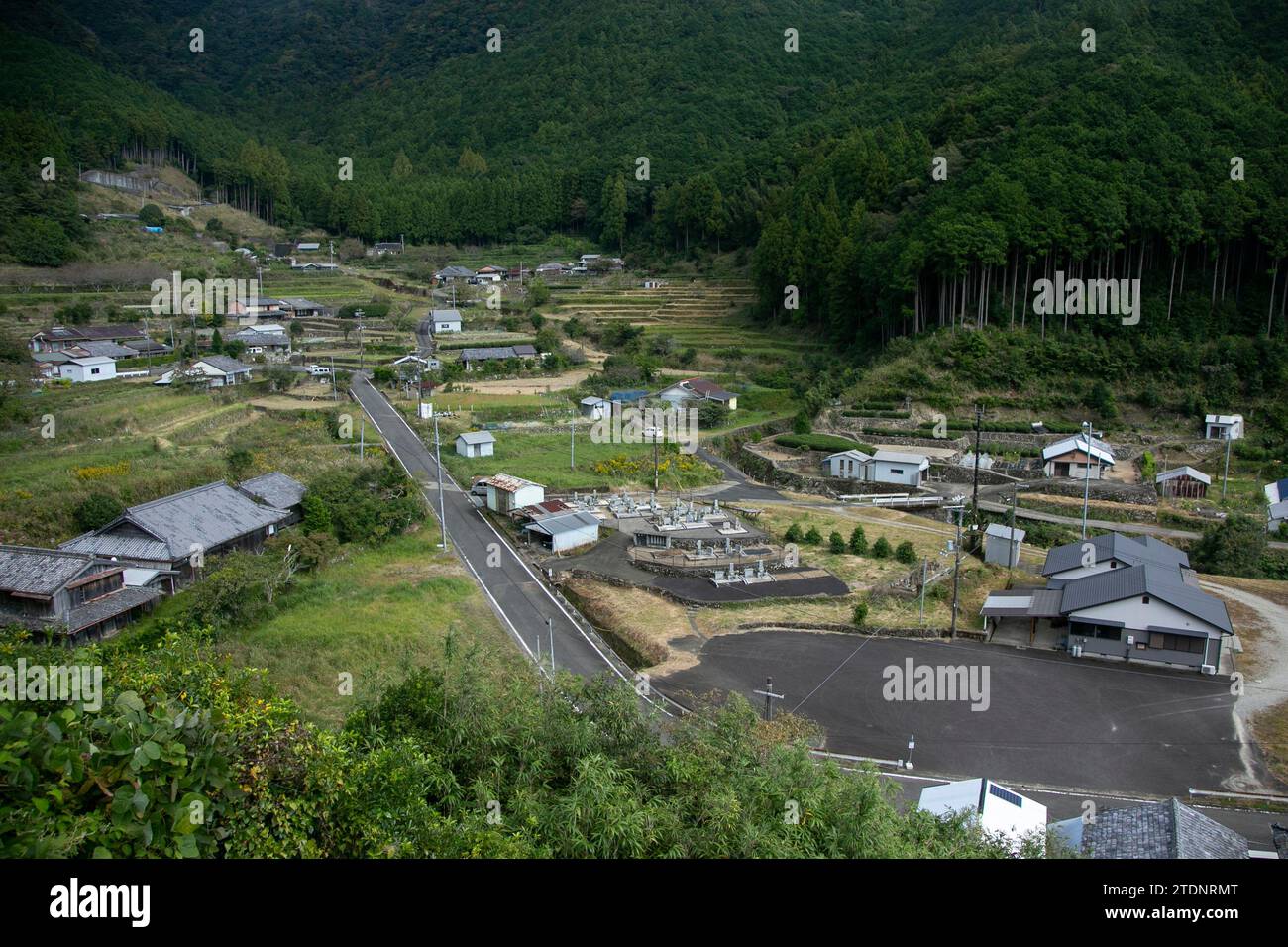 Agriculture japan japanese landscape hi-res stock photography and ...