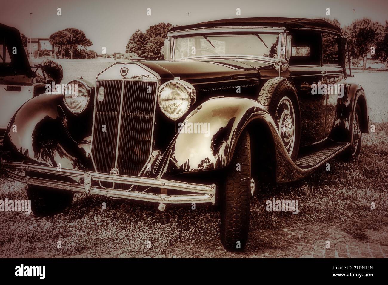 Monocolor hi-res stock photography and images - Alamy