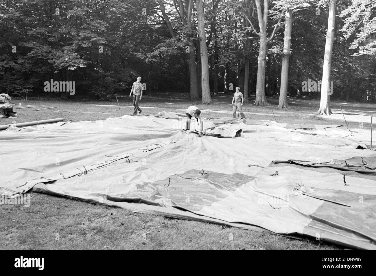 Tent velserbeek hi-res stock photography and images - Alamy