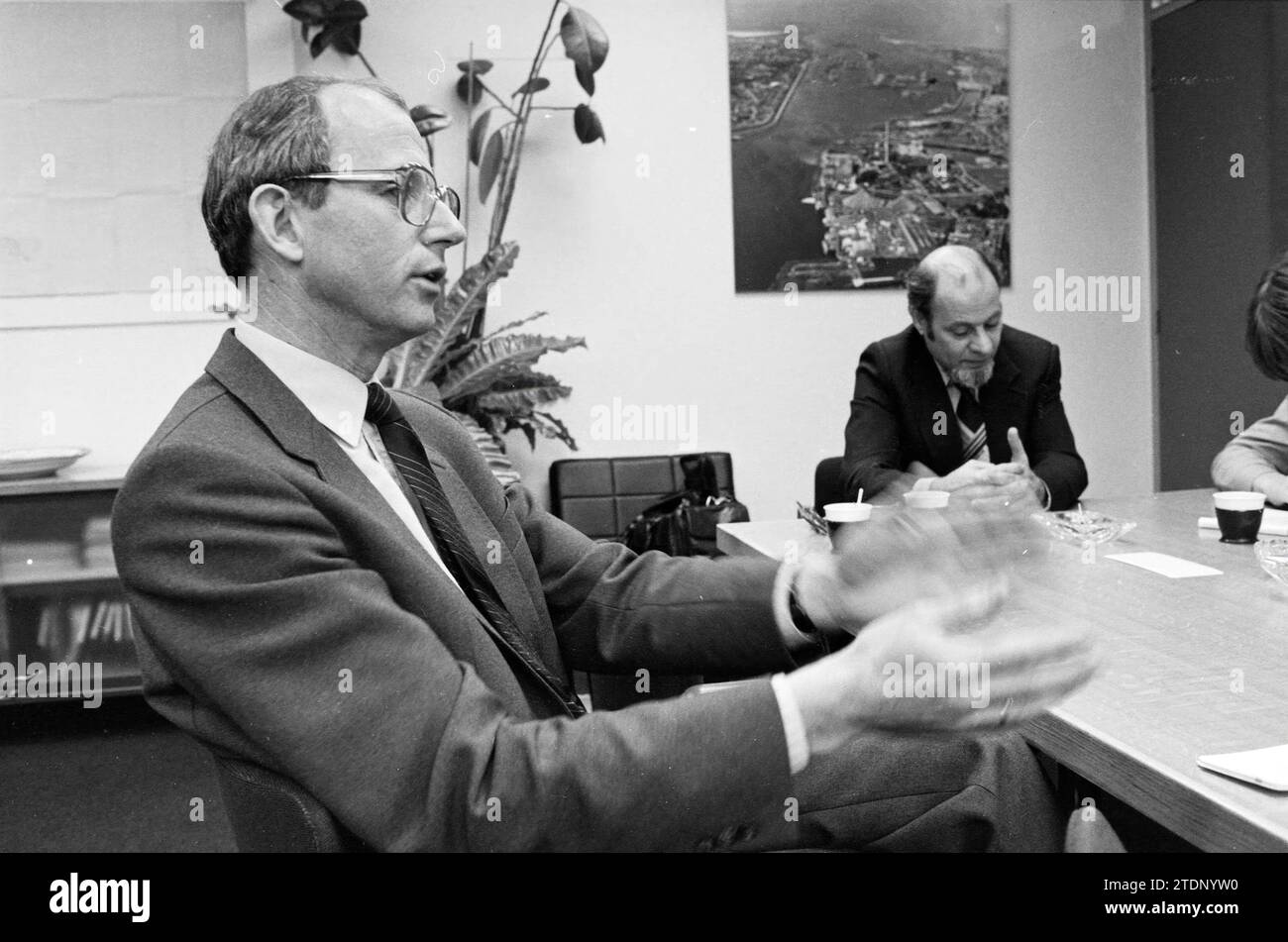 Messrs. Veth and Redelijkheid, Van Gelder Papier, Van Gelder & Zonen ...