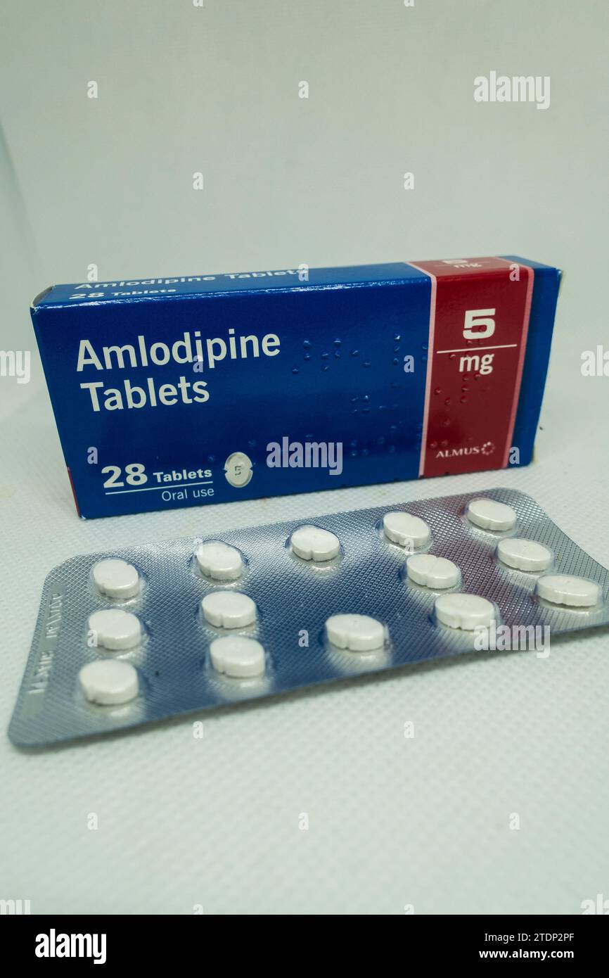 High blood pressure tablets hi-res stock photography and images - Alamy