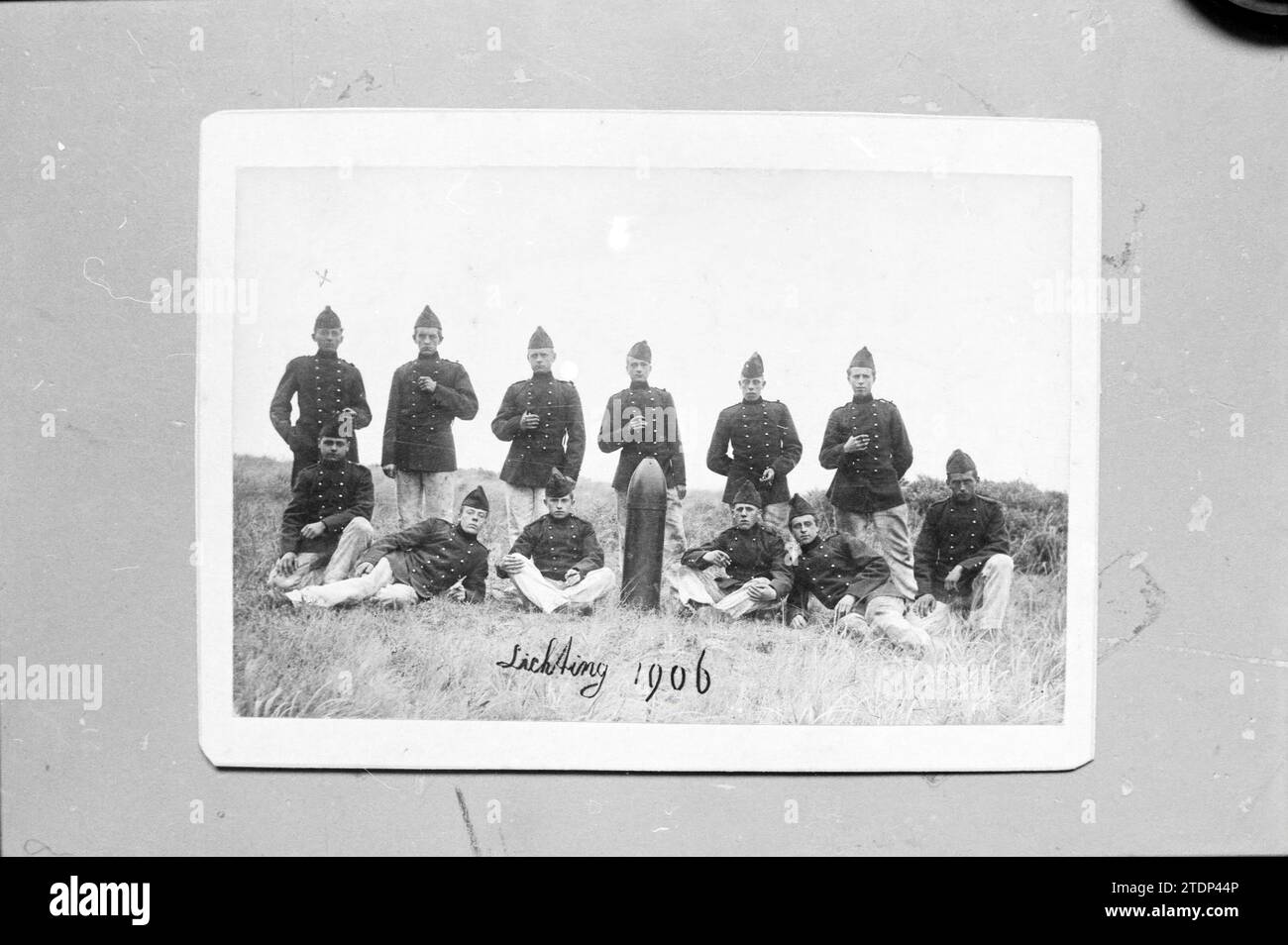 Group photo of soldiers from 1906, Whizgle News from the Past, Tailored ...