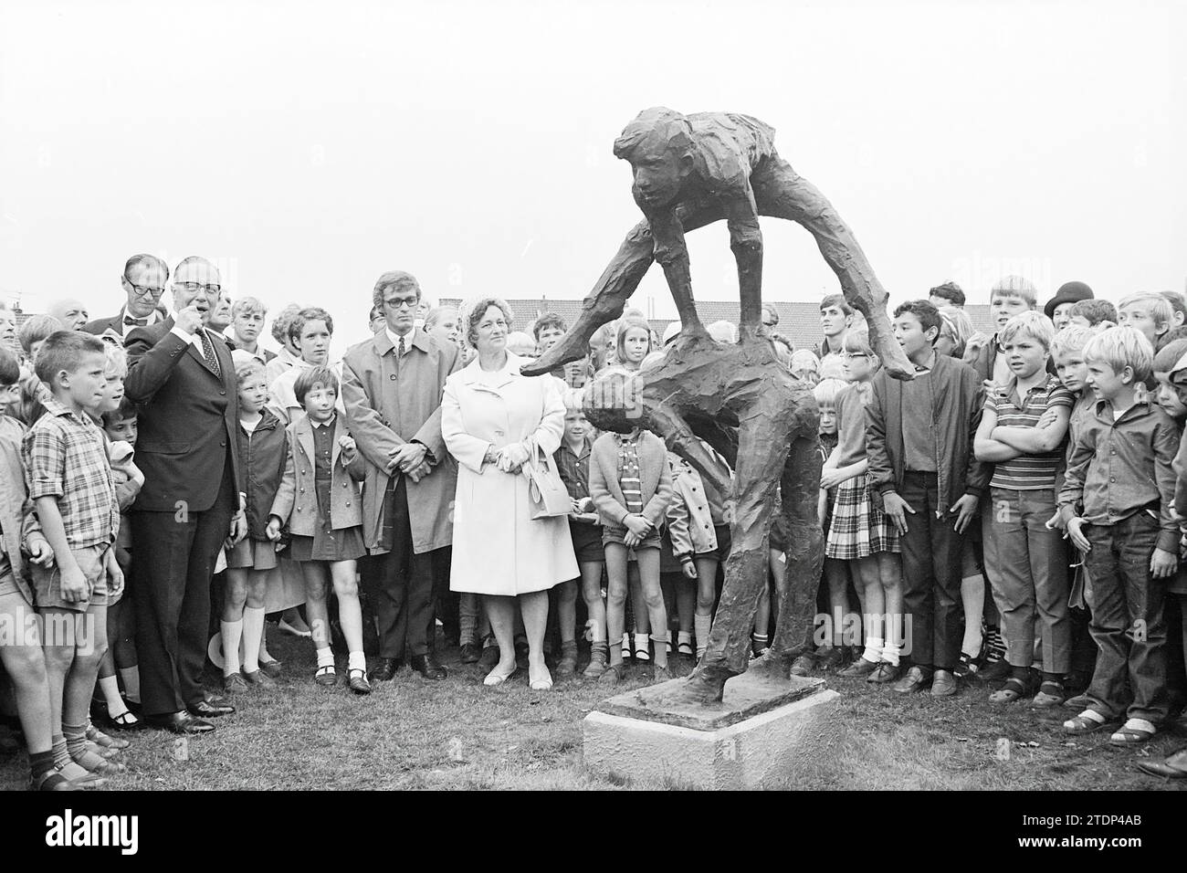 Heemstede statue hi-res stock photography and images - Alamy