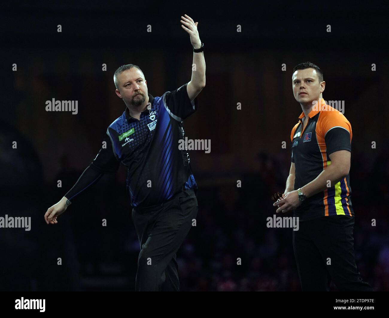 Ritchie Edhouse (left) reacts against Jeffrey de Graaf (right) on day ...
