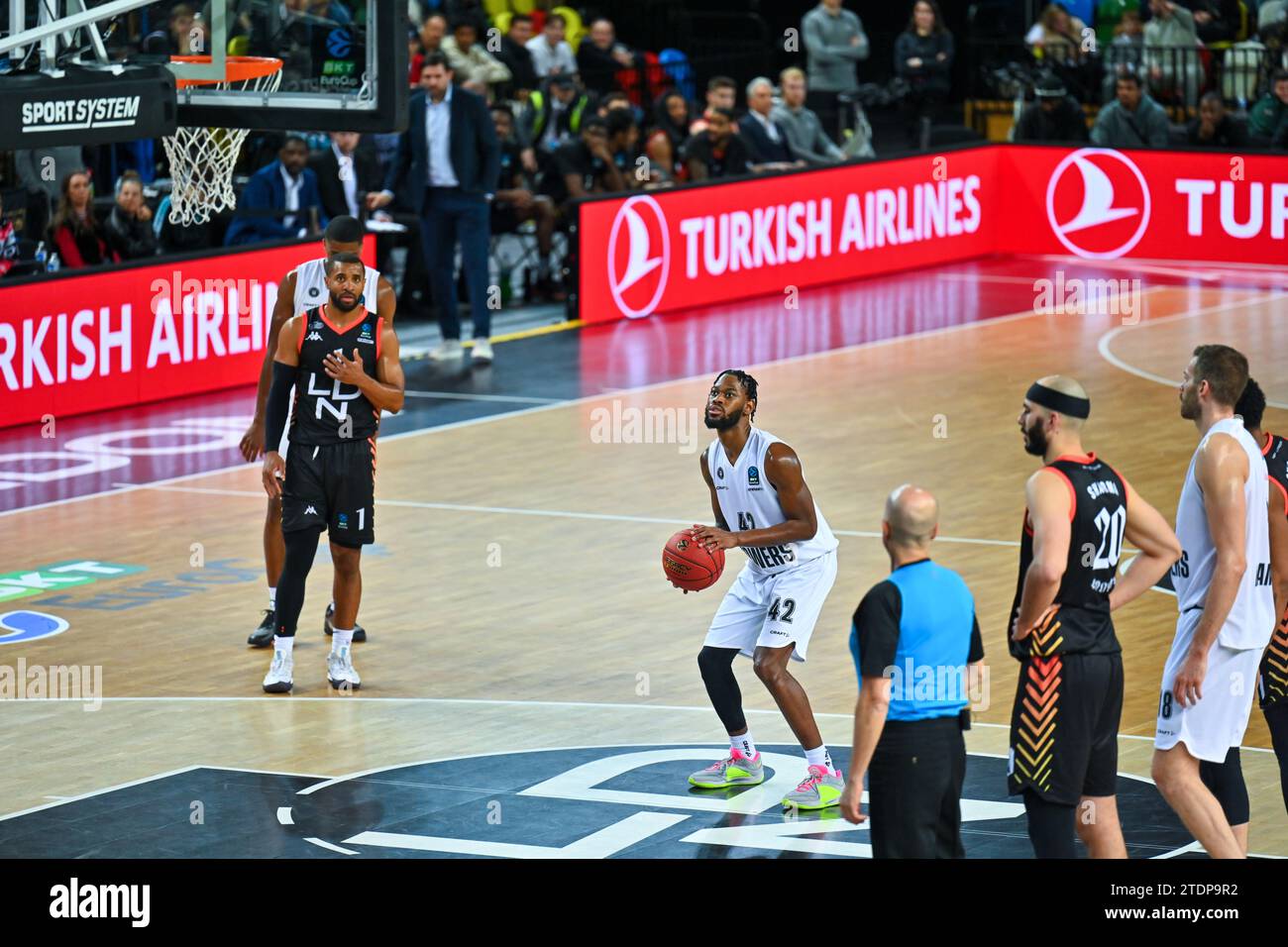 London Lions v Veolia Towers Hamburg in the Euro Cup of Basketball at the Copper Box Arena ...
