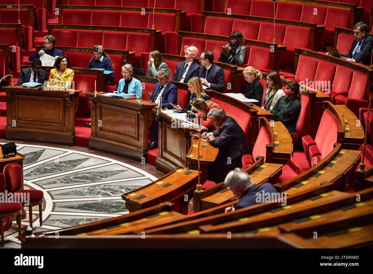 French Ministers attend a debate on a vote of no confidence (motion de ...