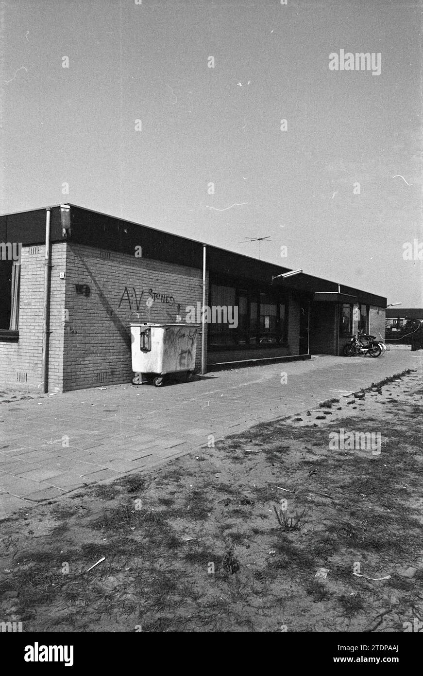 Exterior community center de schuilhoek hi-res stock photography and ...