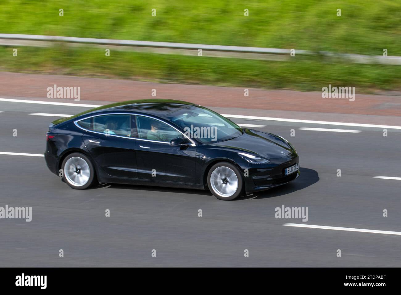 Tesla model 3 standard range hi-res stock photography and images - Alamy