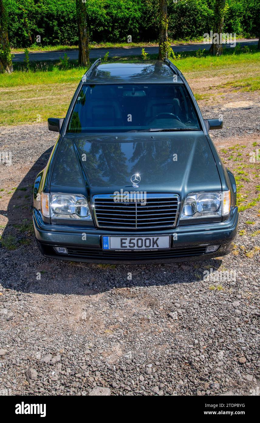 W124 Mercedes E500 estate, German super car station wagon Stock Photo ...