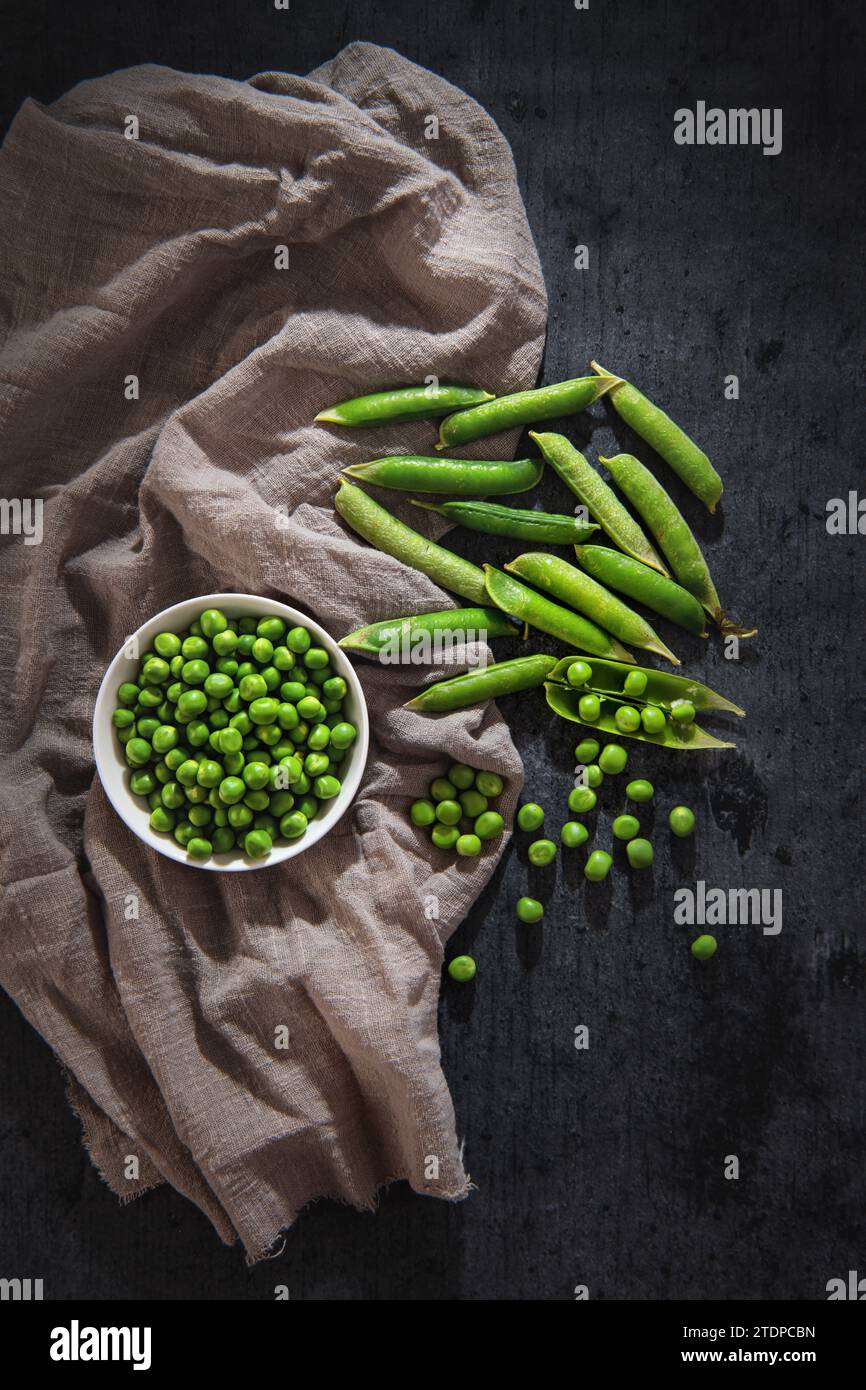 Peal hi-res stock photography and images - Alamy