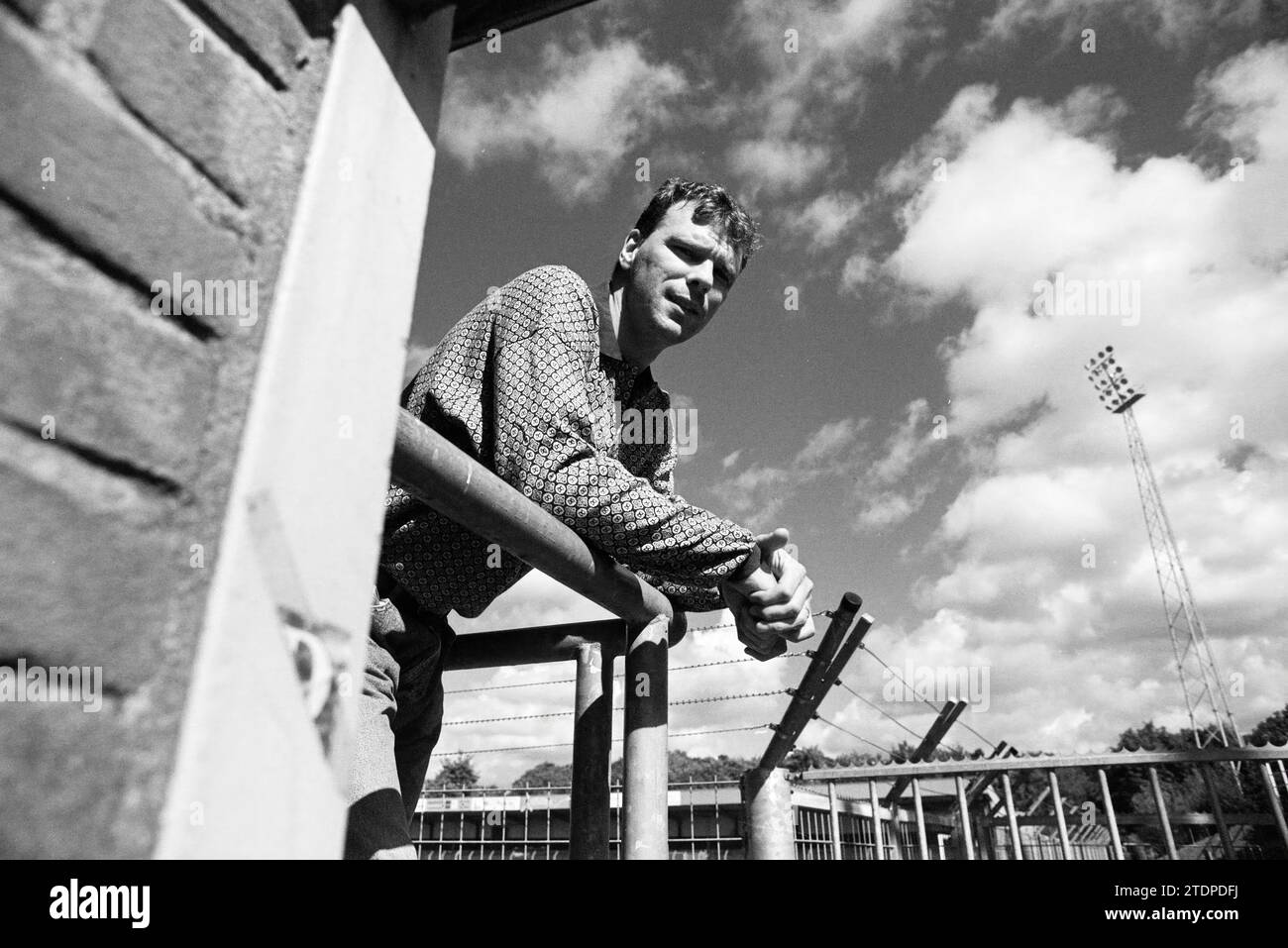 12 09 1994 hi-res stock photography and images - Alamy