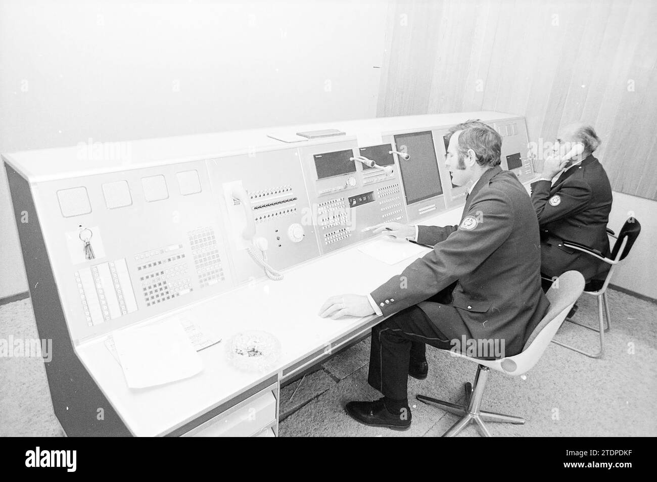 New police control room Velsen, Police, 27-02-1974, Whizgle News from ...