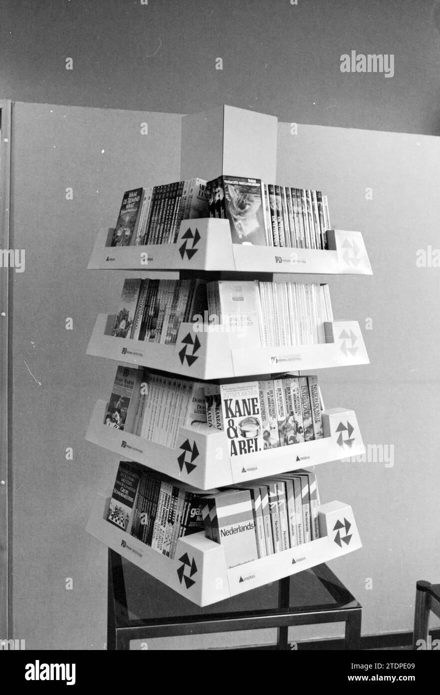 Book stand Spectrum de Meern, Spectrum, 18-08-1982, Whizgle News from ...